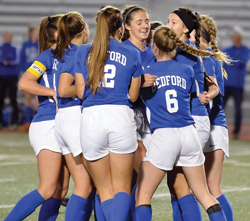 Lady Bisons stay alive | News, Sports, Jobs - Altoona Mirror